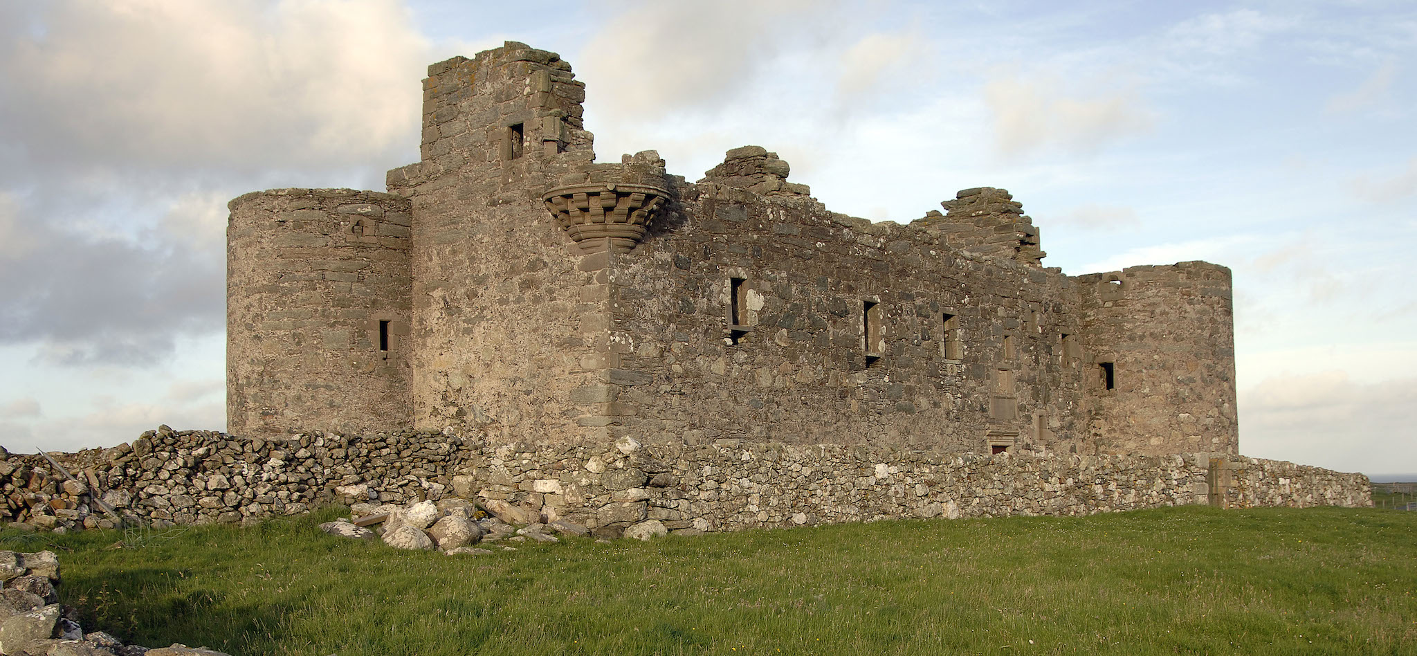 Muness Castle | Shetland.org