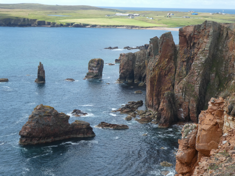 Stacks of scenery: a coastal walk in Northmavine | Shetland.org